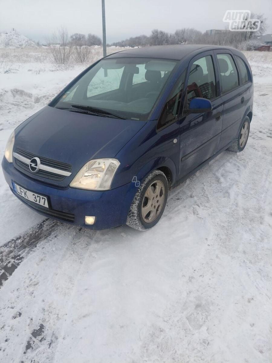 Zils Opel Meriva 2004 Alīta, ar dzinēja tilpumu 1.70 L un nobraukumu 200 tūkst. km par 1000 €, foto 1 vietnē AUTOMOTO.COM.LV