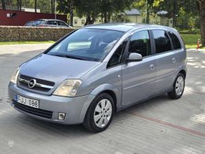 Blue Opel Meriva 2004 in Kretinga, with an engine capacity of 1.69 L and mileage of 186 thousand km for 999 €, photo 5 on AUTOMOTO.COM.LV