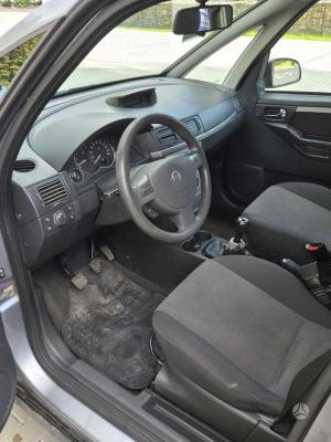 Blue Opel Meriva 2004 in Kretinga, with an engine capacity of 1.69 L and mileage of 186 thousand km for 999 €, photo 11 on AUTOMOTO.COM.LV