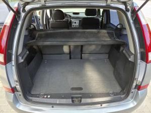 Blue Opel Meriva 2004 in Kretinga, with an engine capacity of 1.69 L and mileage of 186 thousand km for 999 €, photo 13 on AUTOMOTO.COM.LV