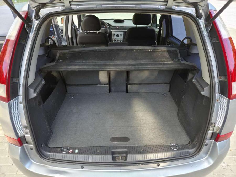 Blue Opel Meriva 2004 in Kretinga, with an engine capacity of 1.69 L and mileage of 186 thousand km for 999 €, photo 13 on AUTOMOTO.COM.LV