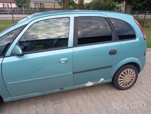 Blue Opel Meriva 2004 in Riga, with an engine capacity of 1.60 L and mileage of 204 thousand km for 750 €, photo 3 on AUTOMOTO.COM.LV