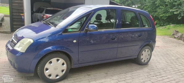 Blue Opel Meriva 2005 in Telschi, with an engine capacity of 1.60 L and mileage of 190 thousand km for 1400 €, photo 1 on AUTOMOTO.COM.LV