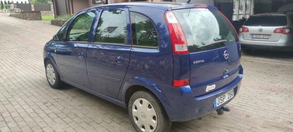 Blue Opel Meriva 2005 in Telschi, with an engine capacity of 1.60 L and mileage of 190 thousand km for 1400 €, photo 6 on AUTOMOTO.COM.LV
