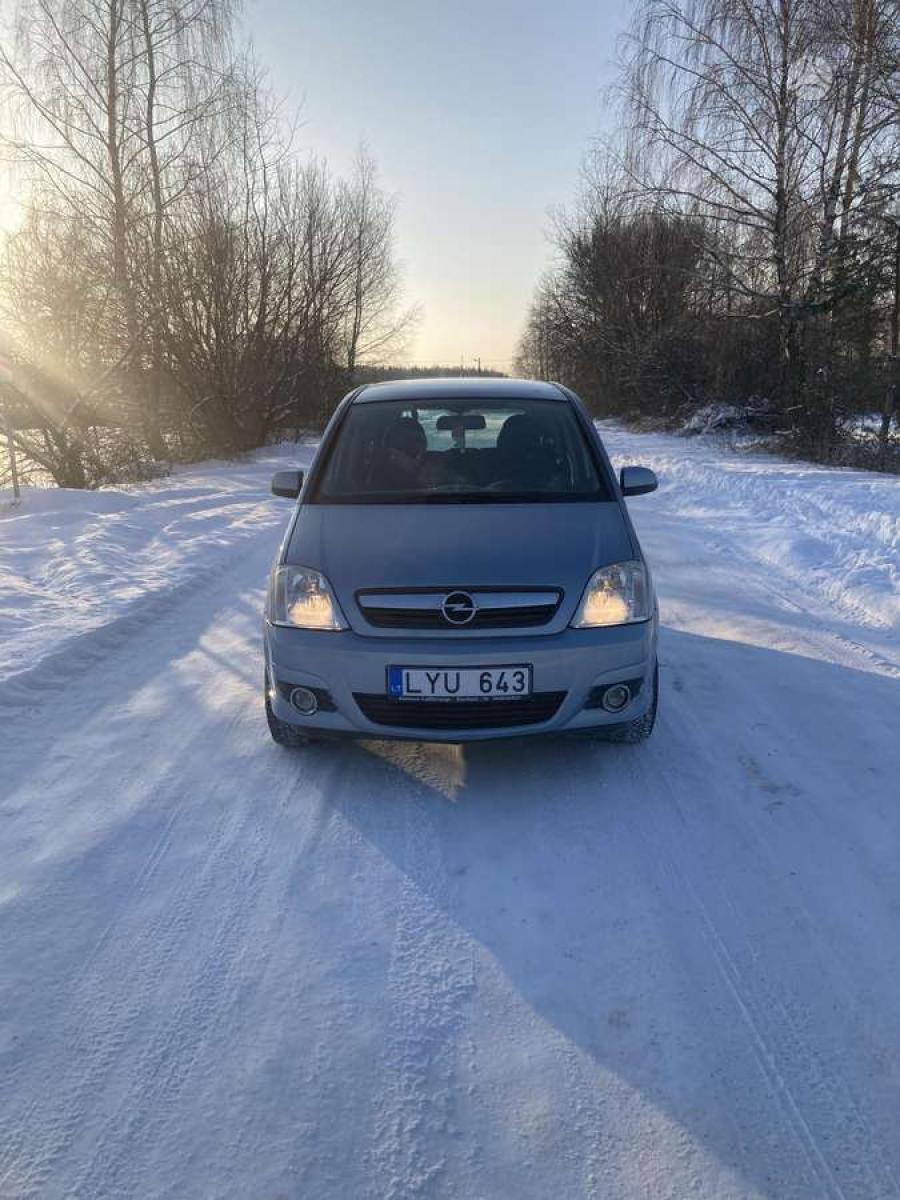 Blue Opel Meriva 2006 in Vilnius, with an engine capacity of 1.60 L and mileage of 205 thousand km for 850 €, photo 1 on AUTOMOTO.COM.LV