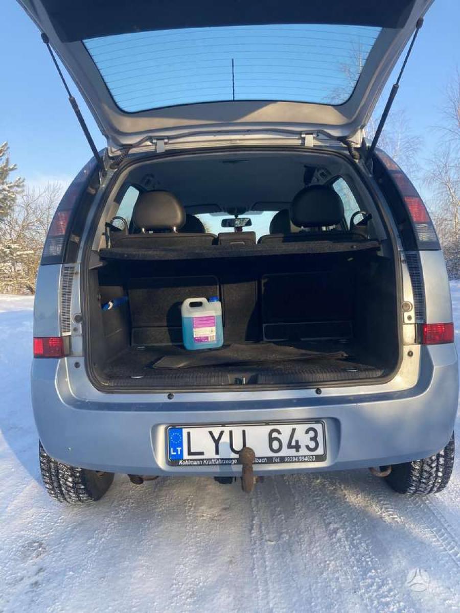 Blue Opel Meriva 2006 in Vilnius, with an engine capacity of 1.60 L and mileage of 205 thousand km for 850 €, photo 4 on AUTOMOTO.COM.LV