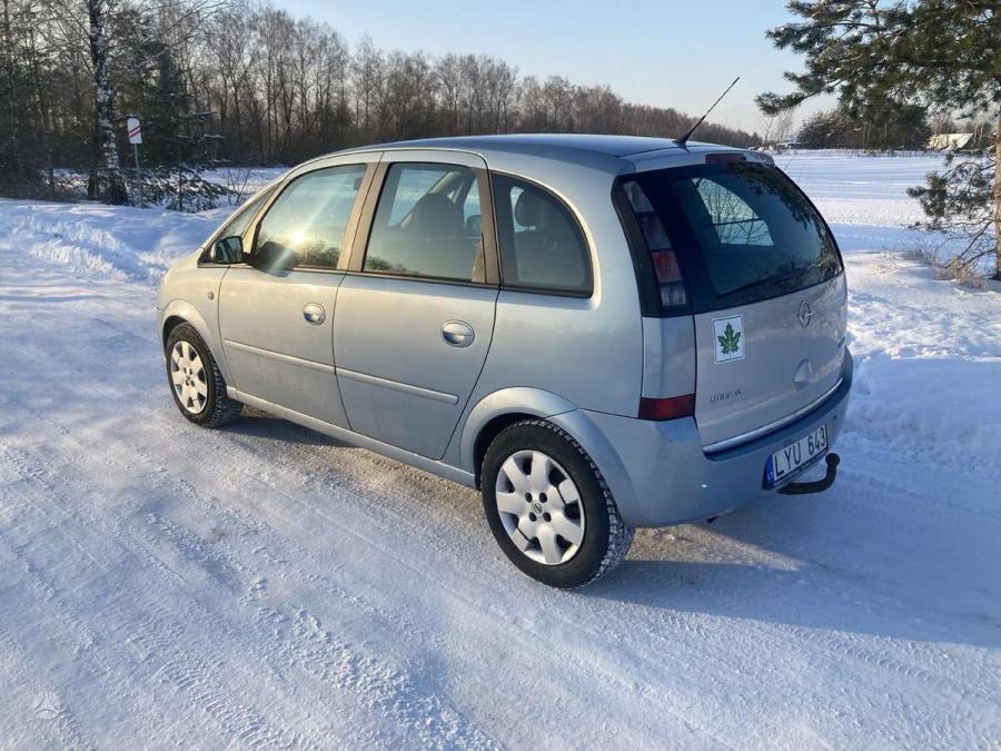 Blue Opel Meriva 2006 in Vilnius, with an engine capacity of 1.60 L and mileage of 205 thousand km for 850 €, photo 5 on AUTOMOTO.COM.LV
