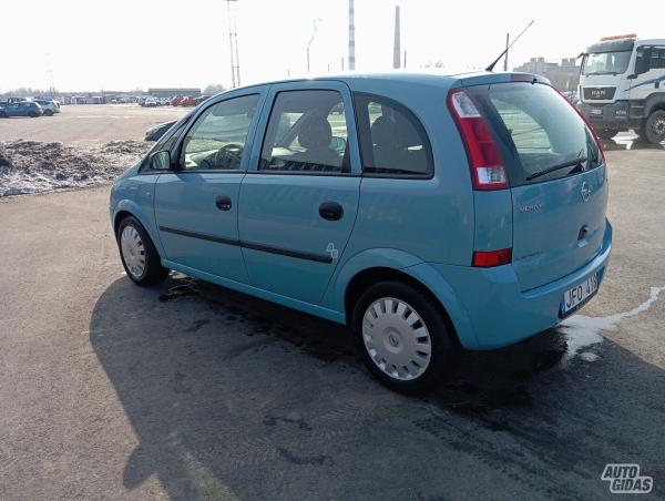 Blue Opel Meriva 2006 in Panevezys, with an engine capacity of 1.60 L and mileage of 193 thousand km for 1750 €, photo 3 on AUTOMOTO.COM.LV