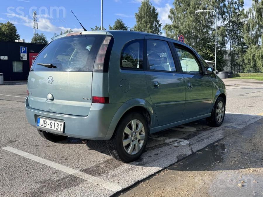 Blue Opel Meriva 2006 in Liepaja, with an engine capacity of 1.30 L and mileage of 261 thousand km for 1750 €, photo 5 on AUTOMOTO.COM.LV