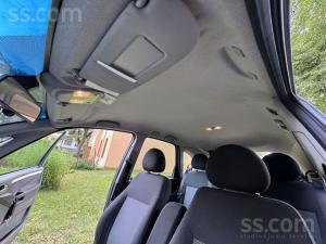 Blue Opel Meriva 2006 in Liepaja, with an engine capacity of 1.30 L and mileage of 261 thousand km for 1750 €, photo 10 on AUTOMOTO.COM.LV