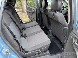 Blue Opel Meriva 2006 in Liepaja, with an engine capacity of 1.30 L and mileage of 261 thousand km for 1750 €, photo 12 on AUTOMOTO.COM.LV