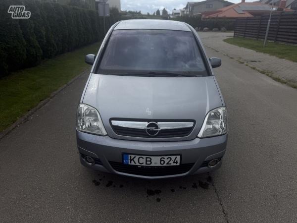 Zils Opel Meriva 2007 Klaipėda, ar dzinēja tilpumu 1.60 L un nobraukumu 178 tūkst. km par 1650 €, foto 4 vietnē AUTOMOTO.COM.LV