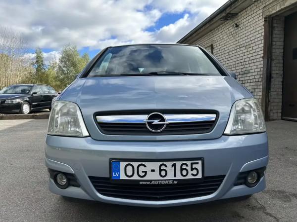 Blue Opel Meriva 2007 in Limbazi, with an engine capacity of 1.60 L and mileage of 251 thousand km for 2850 €, photo 2 on AUTOMOTO.COM.LV