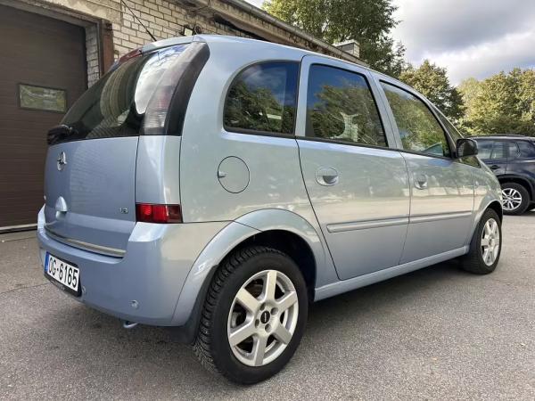 Blue Opel Meriva 2007 in Limbazi, with an engine capacity of 1.60 L and mileage of 251 thousand km for 2850 €, photo 4 on AUTOMOTO.COM.LV