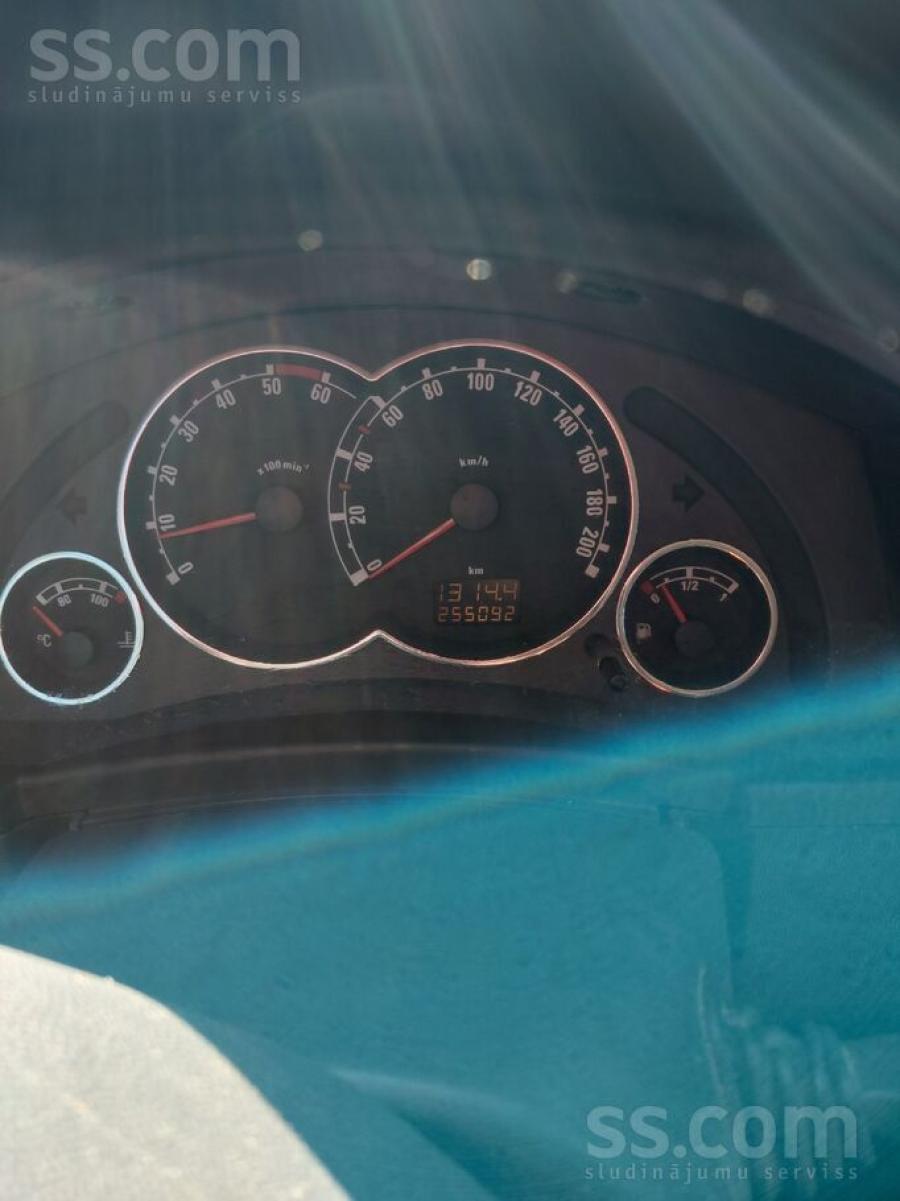 Blue Opel Meriva 2007 in Riga, with an engine capacity of 1.30 L and mileage of 26 thousand km for 1600 €, photo 6 on AUTOMOTO.COM.LV