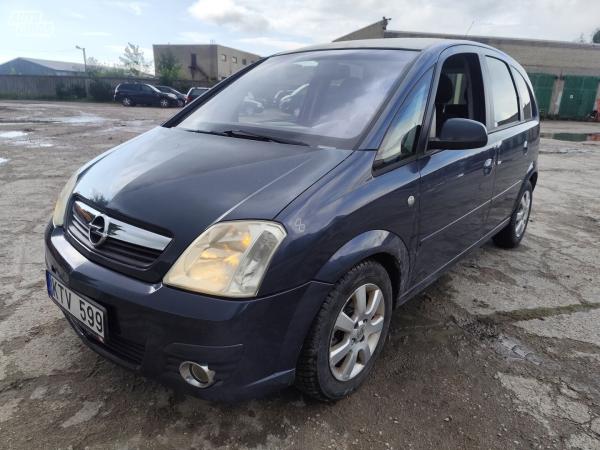 Opel Meriva 2007 in Klaipeda on AUTOMOTO.COM.LV Blue Opel Meriva 2007 in Klaipeda, with an engine capacity of 1.80 L and mileage of 175 thousand km for 1250 €, photo 1 on AUTOMOTO.COM.LV