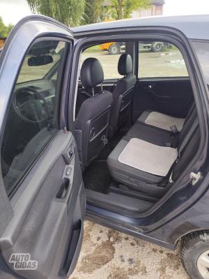 Zils Opel Meriva 2007 Klaipėda, ar dzinēja tilpumu 1.80 L un nobraukumu 175 tūkst. km par 1250 €, foto 10 vietnē AUTOMOTO.COM.LV