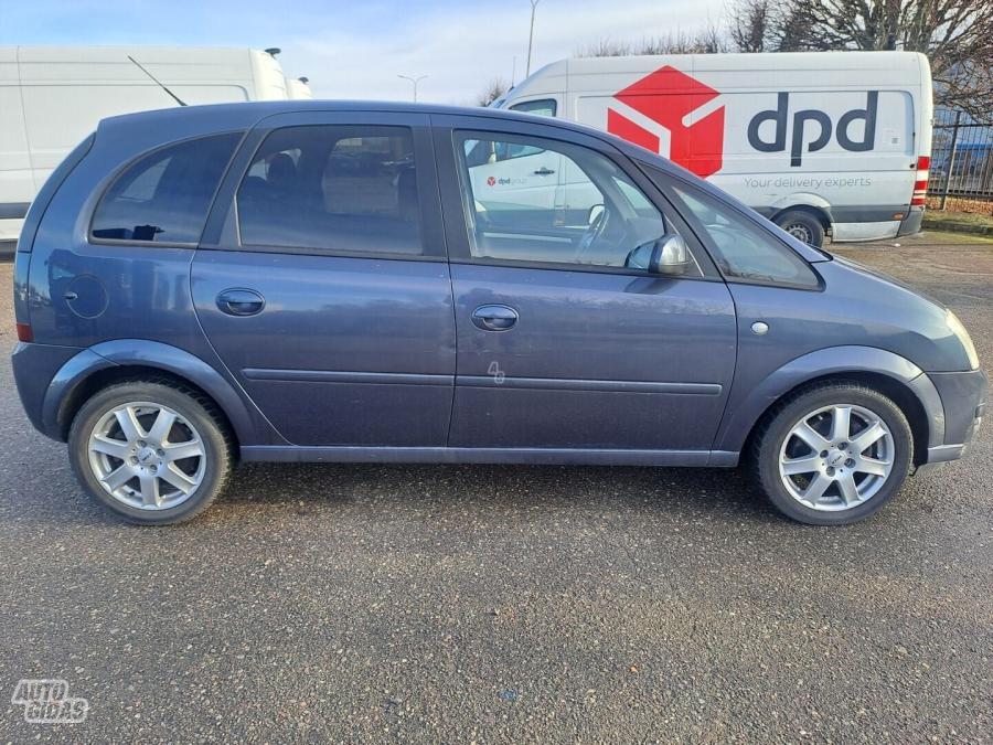 Blue Opel Meriva 2008 in Alytus, with an engine capacity of 1.60 L and mileage of 219 thousand km for 1400 €, photo 4 on AUTOMOTO.COM.LV