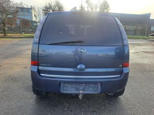 Blue Opel Meriva 2008 in Alytus, with an engine capacity of 1.60 L and mileage of 219 thousand km for 1400 €, photo 6 on AUTOMOTO.COM.LV