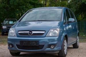 Blue Opel Meriva 2008 in Grobiņa, with an engine capacity of 1.60 L and mileage of 203 thousand km for 2690 €, photo 3 on AUTOMOTO.COM.LV