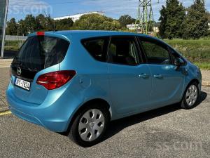 Blue Opel Meriva 2010 in Riga, with an engine capacity of 1.30 L and mileage of 220 thousand km for 2300 €, photo 4 on AUTOMOTO.COM.LV