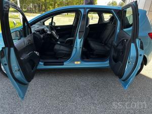 Blue Opel Meriva 2010 in Riga, with an engine capacity of 1.30 L and mileage of 220 thousand km for 2300 €, photo 10 on AUTOMOTO.COM.LV