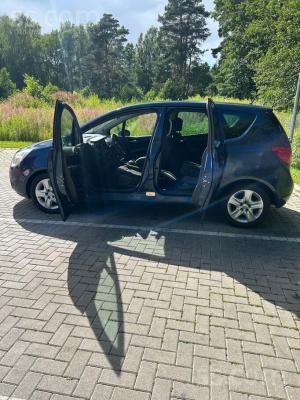 Blue Opel Meriva 2011 in Riga, with an engine capacity of 1.70 L and mileage of 281 thousand km for 2900 €, photo 3 on AUTOMOTO.COM.LV
