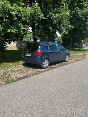 Blue Opel Meriva 2011 in Riga, with an engine capacity of 1.70 L and mileage of 281 thousand km for 2900 €, photo 5 on AUTOMOTO.COM.LV