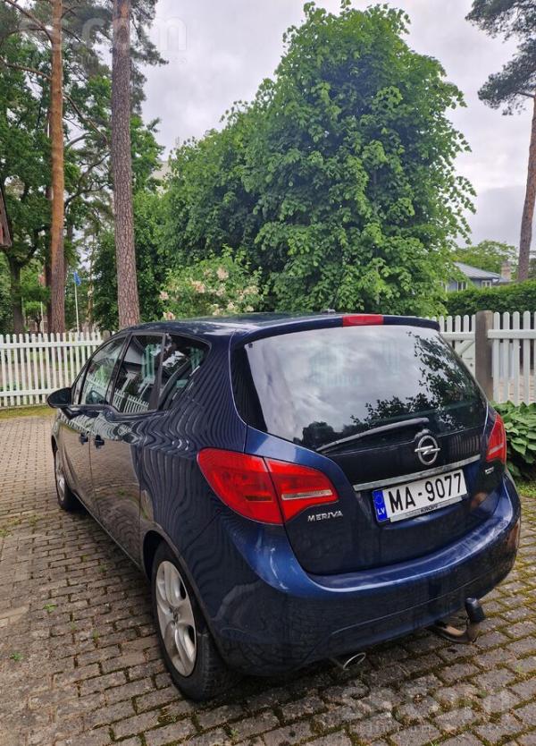Blue Opel Meriva 2011 in Jurmala, with an engine capacity of 1.70 L and mileage of 336 thousand km for 2700 €, photo 3 on AUTOMOTO.COM.LV