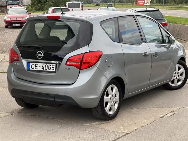 Zils Opel Meriva 2011 Jēkabpils, ar dzinēja tilpumu 1.70 L un nobraukumu 185 tūkst. km par 4950 €, foto 2 vietnē AUTOMOTO.COM.LV