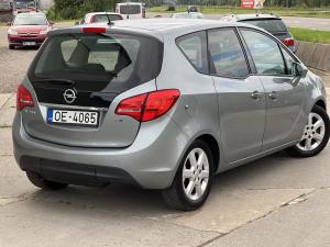 Blue Opel Meriva 2011 in Jekabpils, with an engine capacity of 1.70 L and mileage of 185 thousand km for 4950 €, photo 3 on AUTOMOTO.COM.LV