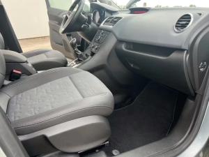 Blue Opel Meriva 2011 in Jekabpils, with an engine capacity of 1.70 L and mileage of 185 thousand km for 4950 €, photo 14 on AUTOMOTO.COM.LV