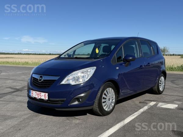 Blue Opel Meriva 2011 in Liepaja, with an engine capacity of 1.40 L and mileage of 203 thousand km for 5300 €, photo 3 on AUTOMOTO.COM.LV