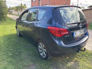 Blue Opel Meriva 2011 in Riga, with an engine capacity of 1.40 L and mileage of 239 thousand km for 2950 €, photo 3 on AUTOMOTO.COM.LV