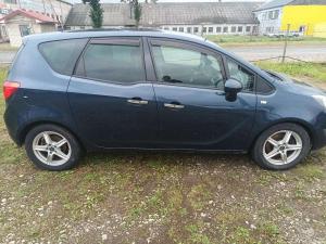 Zils Opel Meriva 2011 Tauragė, ar dzinēja tilpumu 1.70 L un nobraukumu 202 tūkst. km par 2700 €, foto 4 vietnē AUTOMOTO.COM.LV
