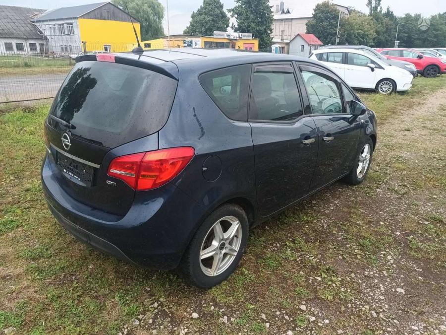 Zils Opel Meriva 2011 Tauragė, ar dzinēja tilpumu 1.70 L un nobraukumu 202 tūkst. km par 2700 €, foto 6 vietnē AUTOMOTO.COM.LV