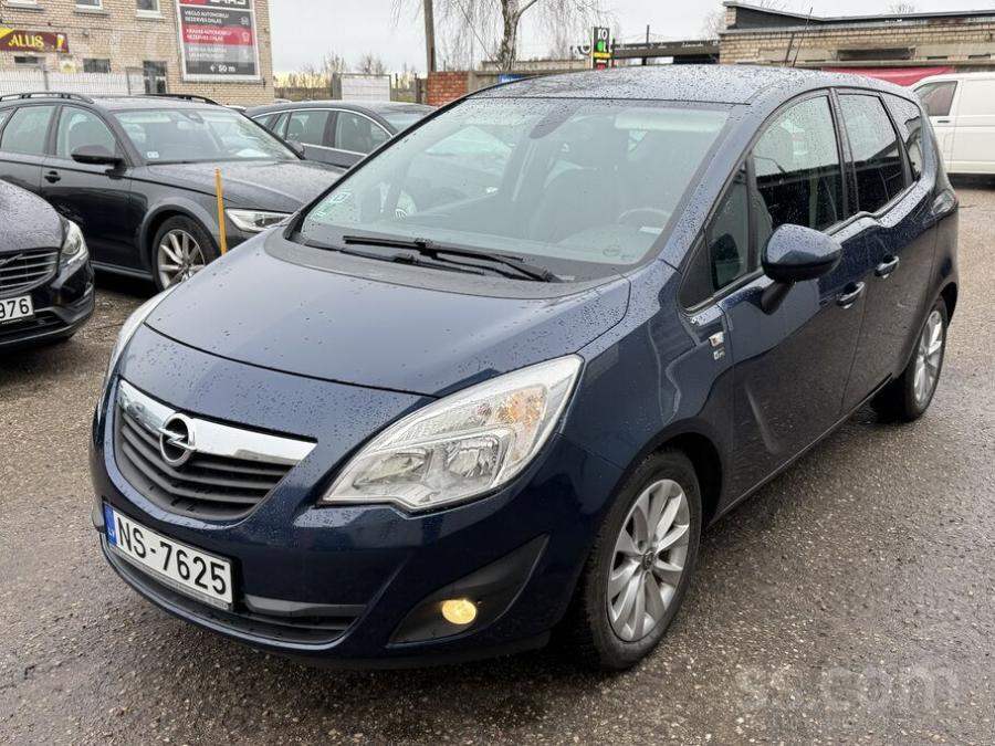 Blue Opel Meriva 2012 in Daugavpils, with an engine capacity of 1.70 L and mileage of 0 thousand km for 4850 €, photo 3 on AUTOMOTO.COM.LV