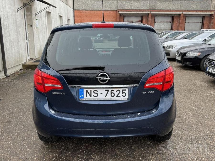Blue Opel Meriva 2012 in Daugavpils, with an engine capacity of 1.70 L and mileage of 0 thousand km for 4850 €, photo 5 on AUTOMOTO.COM.LV