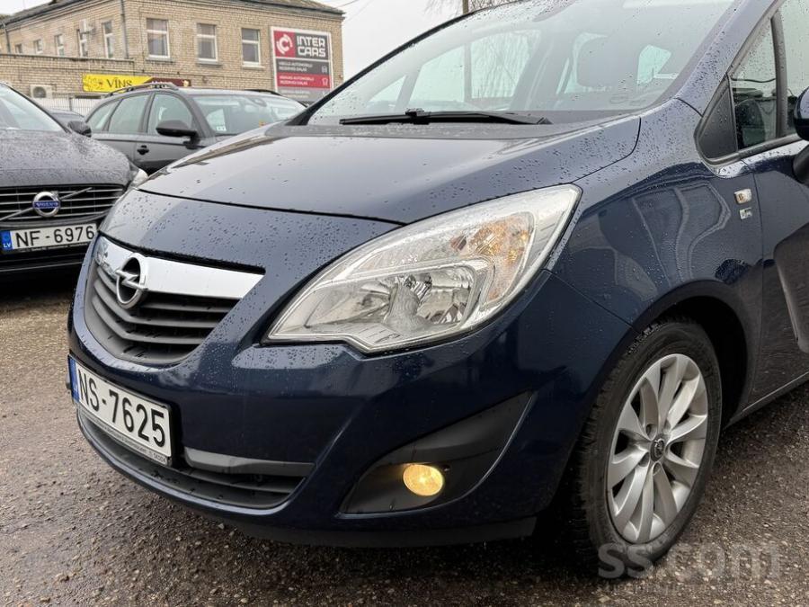 Blue Opel Meriva 2012 in Daugavpils, with an engine capacity of 1.70 L and mileage of 0 thousand km for 4850 €, photo 7 on AUTOMOTO.COM.LV