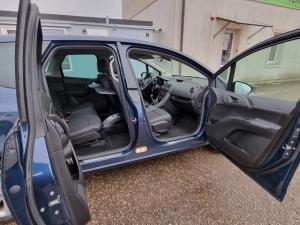 Blue Opel Meriva 2012 in Riga, with an engine capacity of 1.70 L and mileage of 255 thousand km for 4850 €, photo 6 on AUTOMOTO.COM.LV
