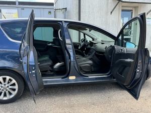 Blue Opel Meriva 2012 in Riga, with an engine capacity of 1.70 L and mileage of 255 thousand km for 4850 €, photo 10 on AUTOMOTO.COM.LV