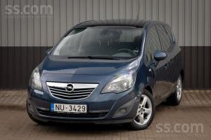 Zils Opel Meriva 2012 Talsi, ar dzinēja tilpumu 1.70 L un nobraukumu 267 tūkst. km par 4490 €, foto 4 vietnē AUTOMOTO.COM.LV