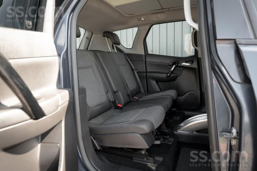 Zils Opel Meriva 2012 Talsi, ar dzinēja tilpumu 1.70 L un nobraukumu 267 tūkst. km par 4490 €, foto 12 vietnē AUTOMOTO.COM.LV