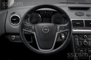 Zils Opel Meriva 2012 Talsi, ar dzinēja tilpumu 1.70 L un nobraukumu 267 tūkst. km par 4490 €, foto 18 vietnē AUTOMOTO.COM.LV