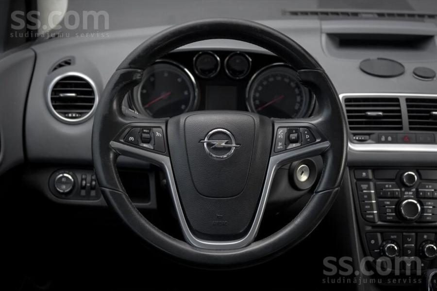 Zils Opel Meriva 2012 Talsi, ar dzinēja tilpumu 1.70 L un nobraukumu 267 tūkst. km par 4490 €, foto 18 vietnē AUTOMOTO.COM.LV