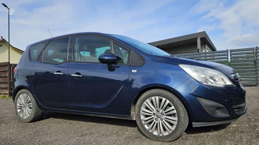 Zils Opel Meriva 2012 Kauņa, ar dzinēja tilpumu 1.70 L un nobraukumu 252 tūkst. km par 2750 €, foto 6 vietnē AUTOMOTO.COM.LV