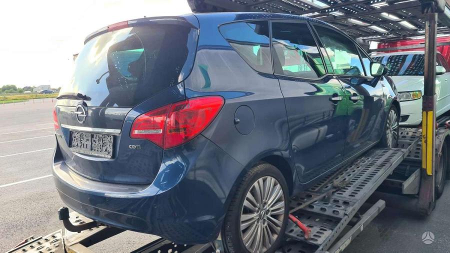 Zils Opel Meriva 2012 Kauņa, ar dzinēja tilpumu 1.70 L un nobraukumu 252 tūkst. km par 2750 €, foto 18 vietnē AUTOMOTO.COM.LV