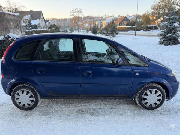 Blue Opel Meriva 2004 in Kaunas, with an engine capacity of 1.69 L and mileage of 225 thousand km for 1350 €, photo 6 on AUTOMOTO.COM.LV