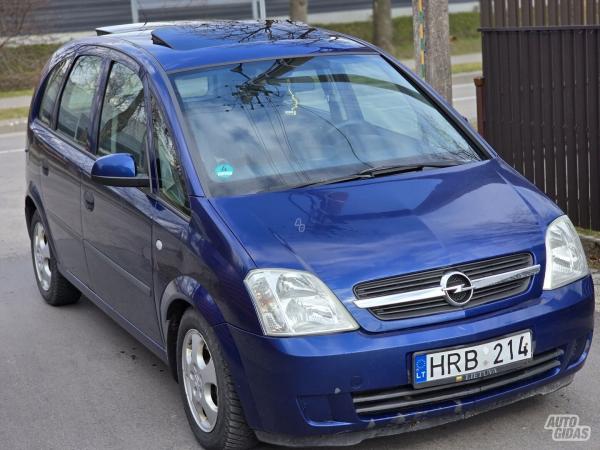 Blue Opel Meriva 2004 in Radviliskis, with an engine capacity of 1.70 L and mileage of 202 thousand km for 650 €, photo 2 on AUTOMOTO.COM.LV