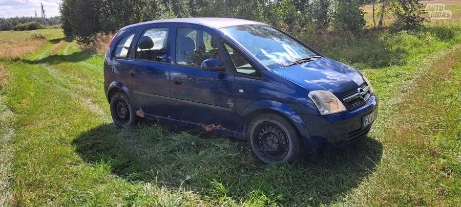 Blue Opel Meriva 2004 in Druskininkai, with an engine capacity of 1.70 L and mileage of 300 thousand km for 400 €, photo 3 on AUTOMOTO.COM.LV
